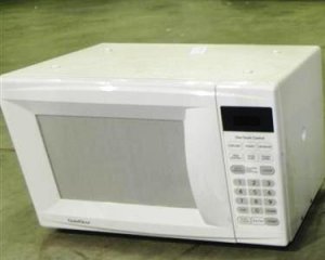 Swapsity: Items : Goldstar Microwave 700 Watt 0.7 Cubic Feet